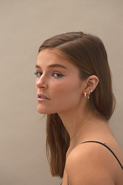 ALICE - MINIMALISTIC BABY BLUE chain necklace – Timi of Sweden PH